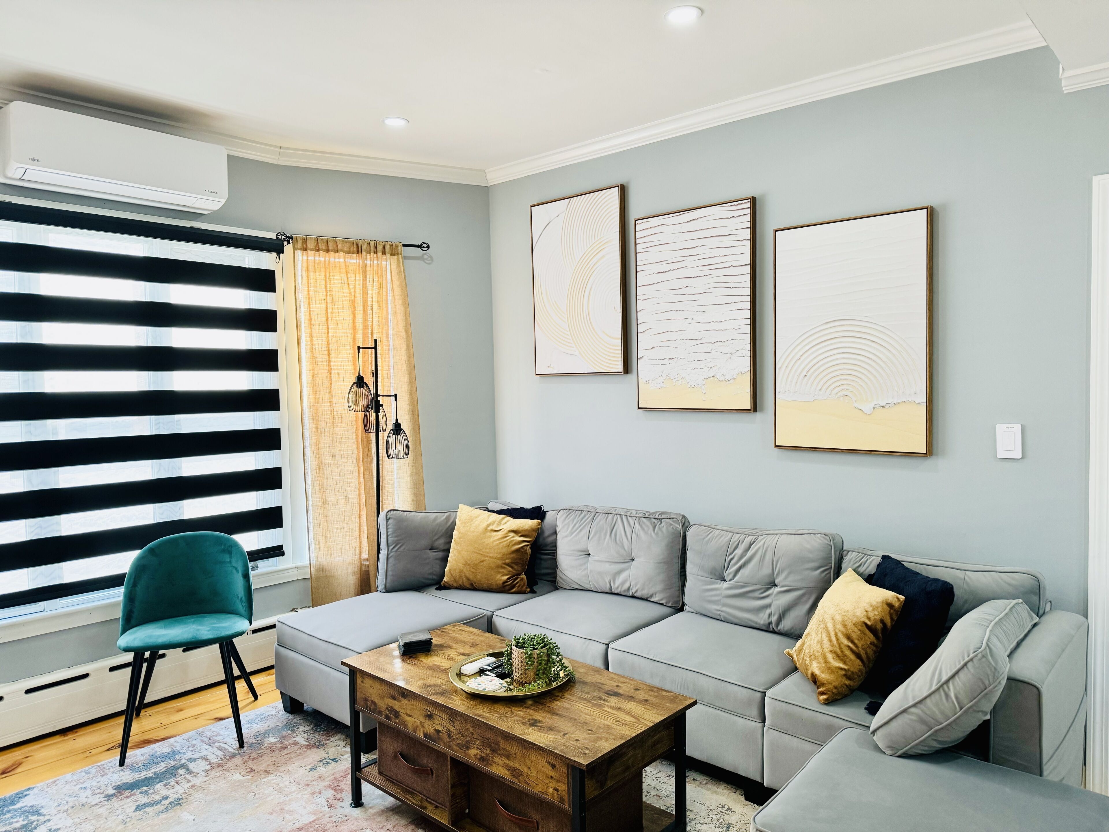 Chic/cozy2br-nearairport & Beach - Winthrop, MA