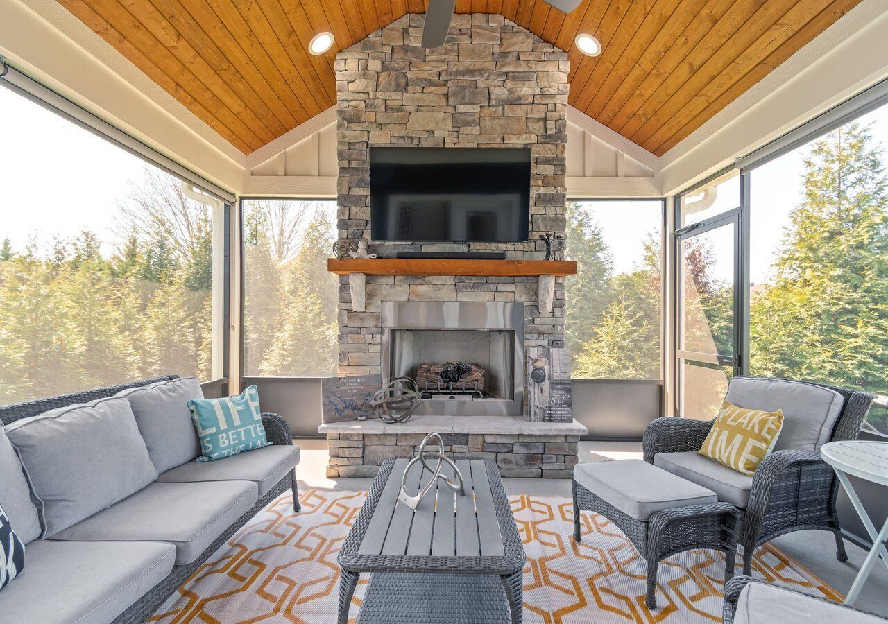 Barefoot Retreat W/kayaks/sup/fireplace/community Pool - Estill Springs, TN