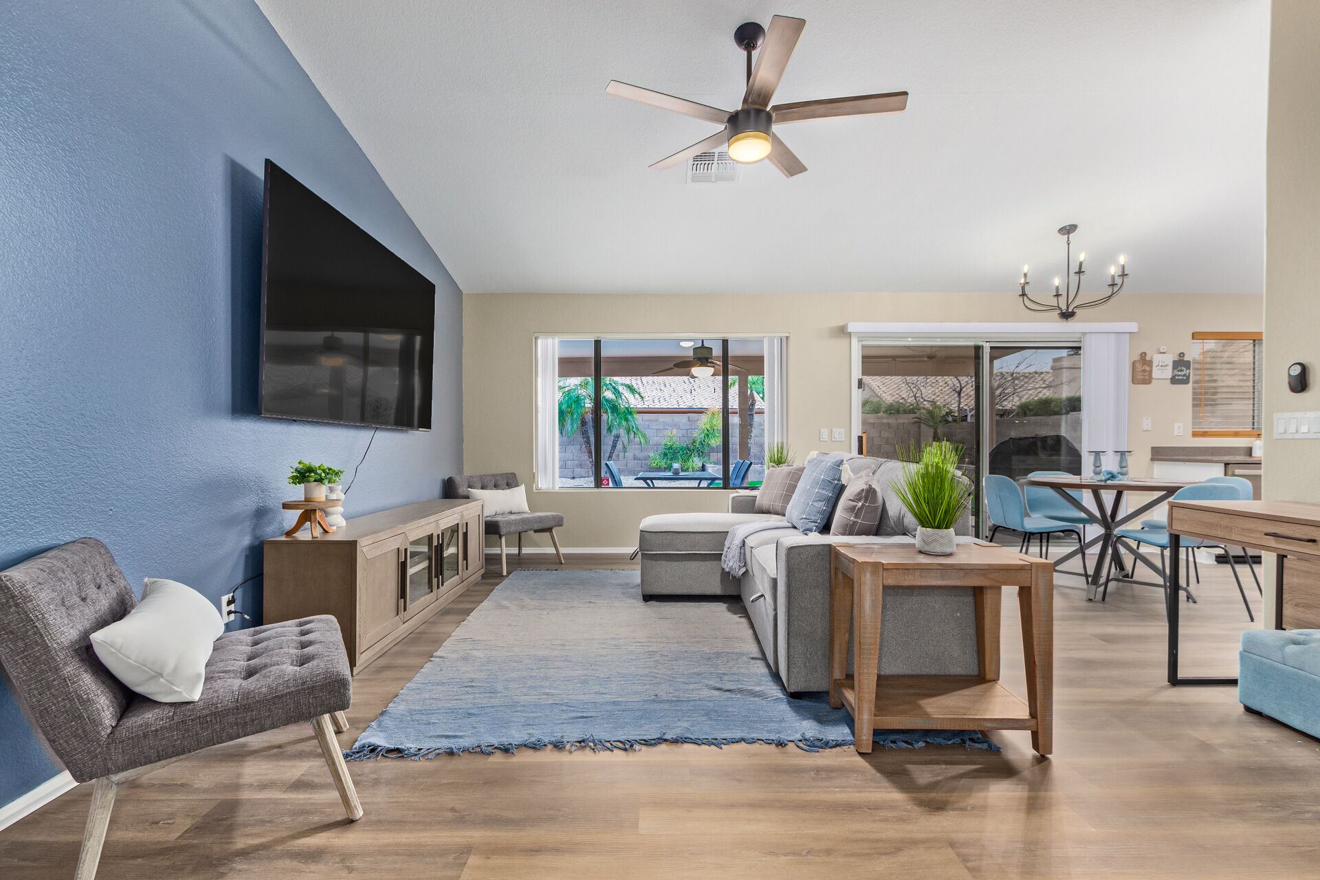 Sunny Serenity: Mesa Masterpiece - Mesa, AZ