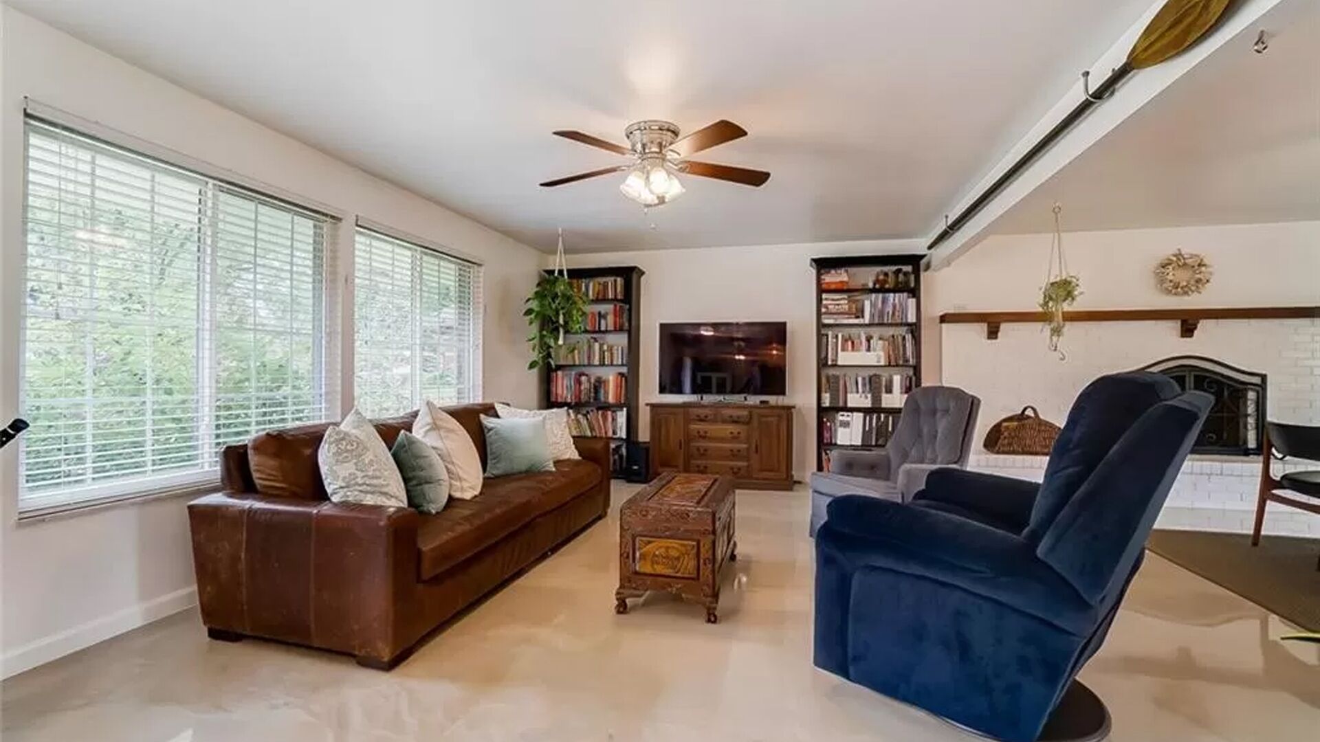 Tranquil, Spacious In One Of Ohios Nicest Neighborhoods. - Waynesville, OH