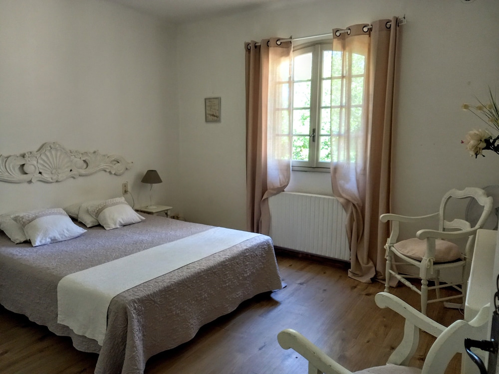 Maison De Charme Dans Le Parc Naturel Des Alpilles 2 à 6 Personnes - Graveson