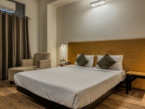 Quarto Duplo Deluxe | Cofre no quarto, secretária, ferro/tábua de engomar, Wi-fi grátis 