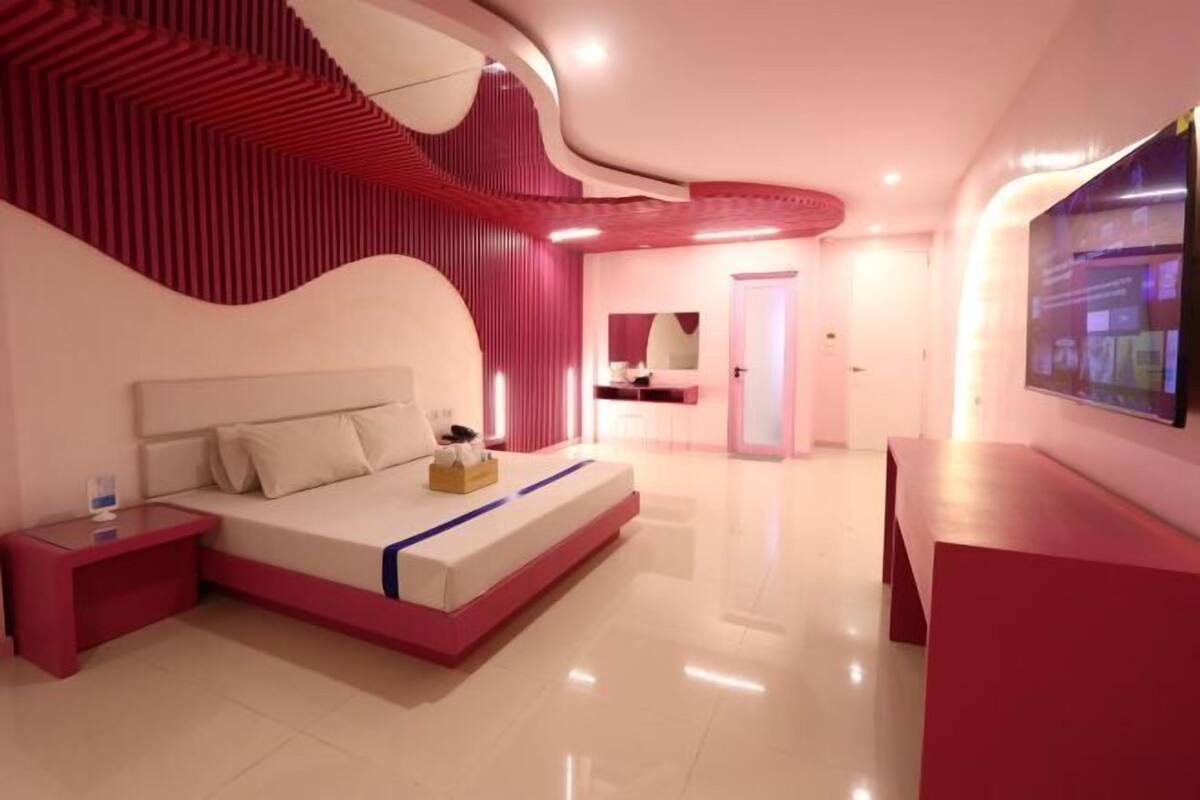 Wi-Fi de cortesia, roupa de cama
