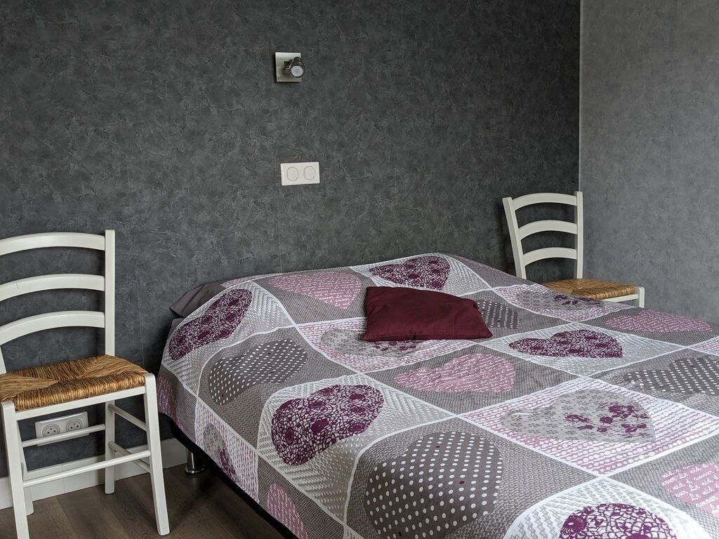 Appart. Vacances 2 Pers Bayeux. Près Courses Et Visites . Promo Fin Aout/sept. - Blay