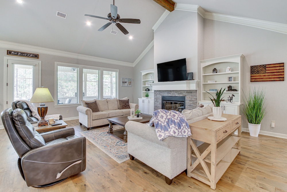 Spacious Hot Springs Village Home < 1 Mi To Lake! - Hot Springs Village, AR