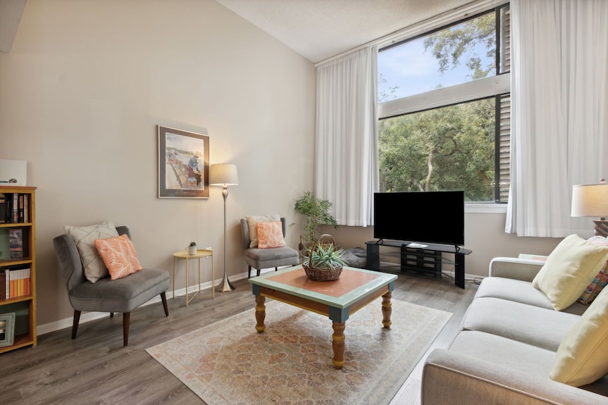 1164 Beach Walker - Adorable Oceanfront, Just Steps To The Beach And Pool! - Jacksonville, FL