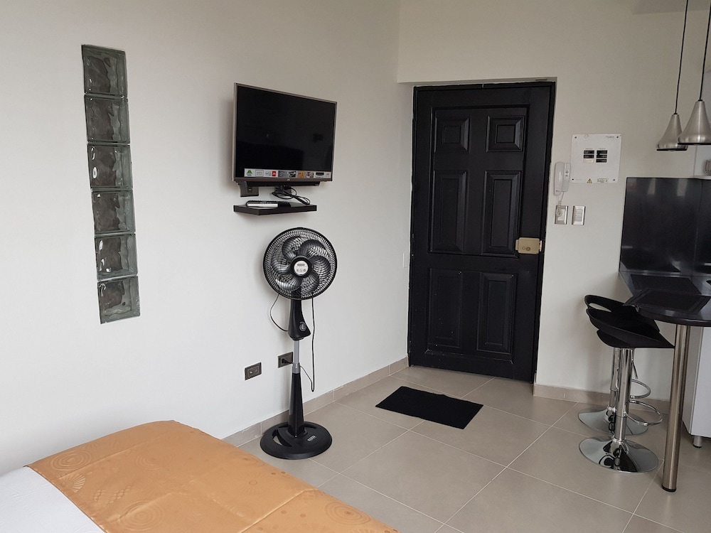 502 Modern Apart-suite In Versalles Loft Type - Cali Tower Suites & Lofts - Cali