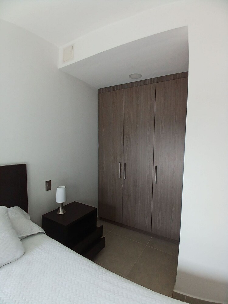 302 Moderno Aparta-suite En Versalles Tipo Loft - Cali Tower Suites & Lofts - Cali