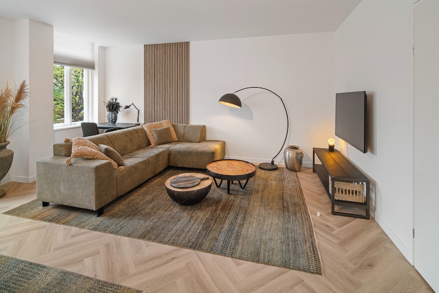 Volledig Uitgerust Voor Zakenreizen Of Gezellige Maaltijden. - Bergen op Zoom