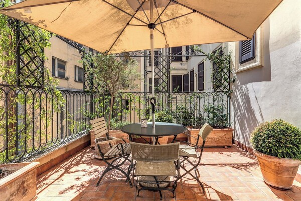 Via Napoli Apartment - Roma
