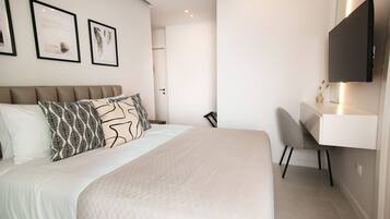 Suite de Luxo, vista para o mar | 1 quarto, cofre no quarto, cortinas/cortinados opacos