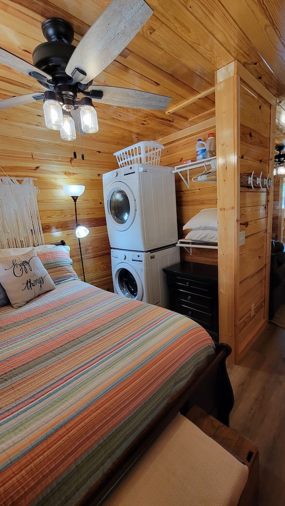 Cozy Cove. A Cozy One Bedroom Tiny Home. - Kentucky