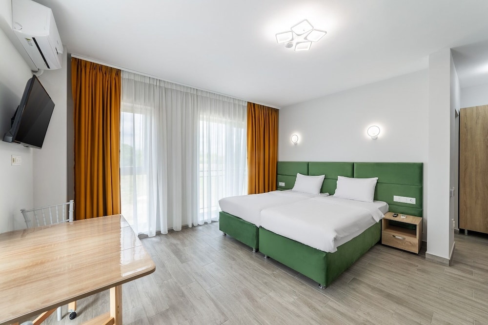 Otopeni Suites By Citybookings - Bucharest