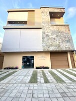 Fachada da propriedade