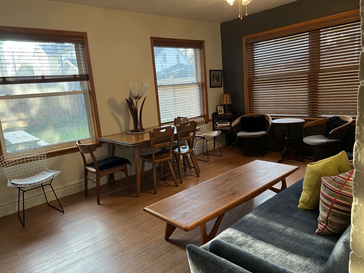 The Happy House - 5 Bedrooms! Right Downtown. - Stratford