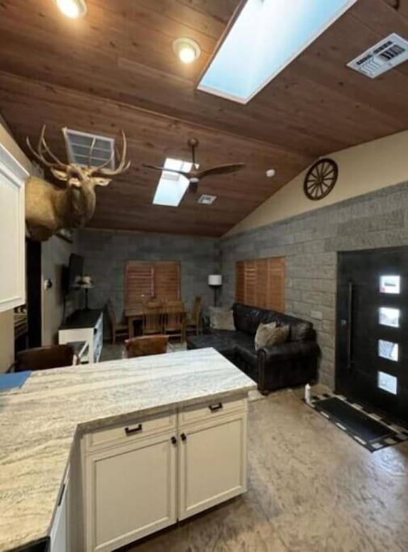 Cozy Cabin In The Pines!!! Close To The Polar Express, Grand Canyon, & Bearizona - Parks, AZ