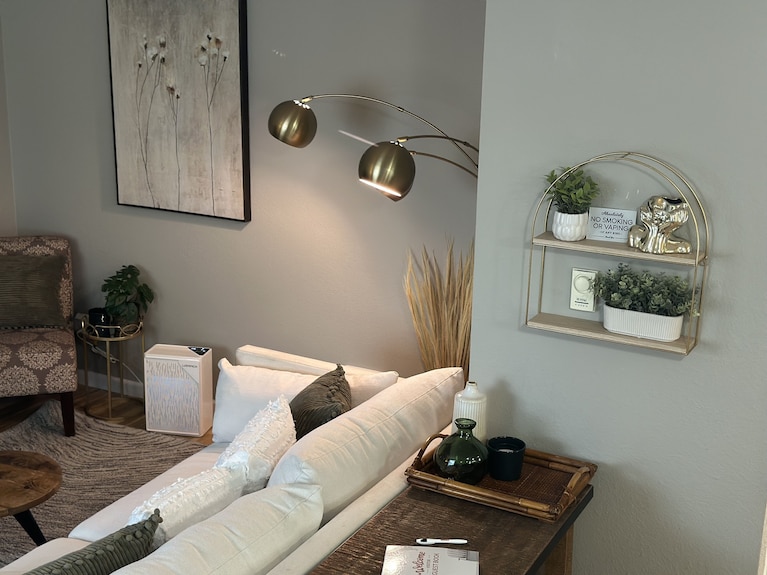 Cozy Lake Stevens Family Bungalow: Peaceful & Quiet With A Serene Backyard. - Everett, WA