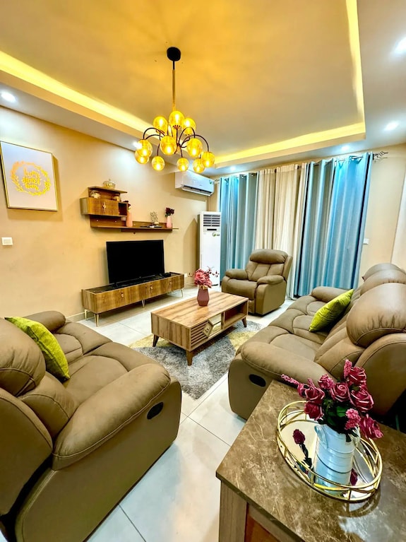 Brills Staycation Palm Village Three Bedrooms - Dar es Salaam