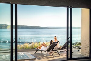 Banheira de hidromassagem exterior