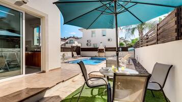 Villa | Refeições ao ar livre