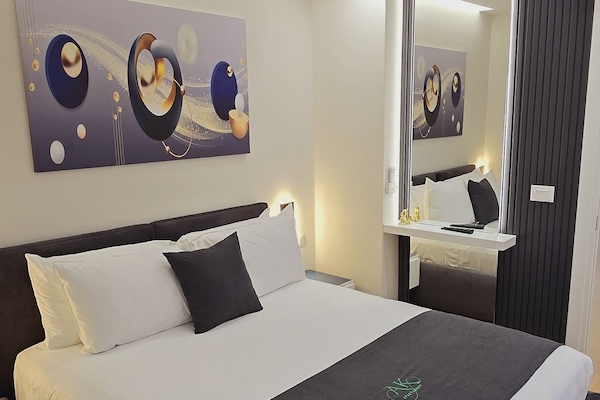 Apartamento, varanda | 1 quarto, quartos insonorizados, ferro/tábua de engomar, Wi-fi grátis