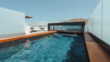 Apartamento de Luxo, piscina privativa | Roupa de alta qualidade, camas de colchão viscoelástico