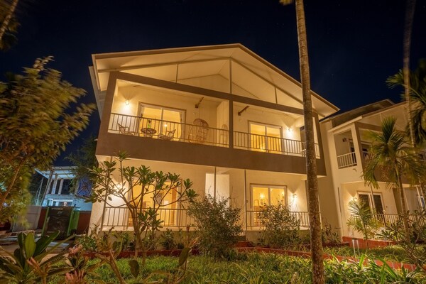 Vits Select Casuarina Diveagar - Diveagar