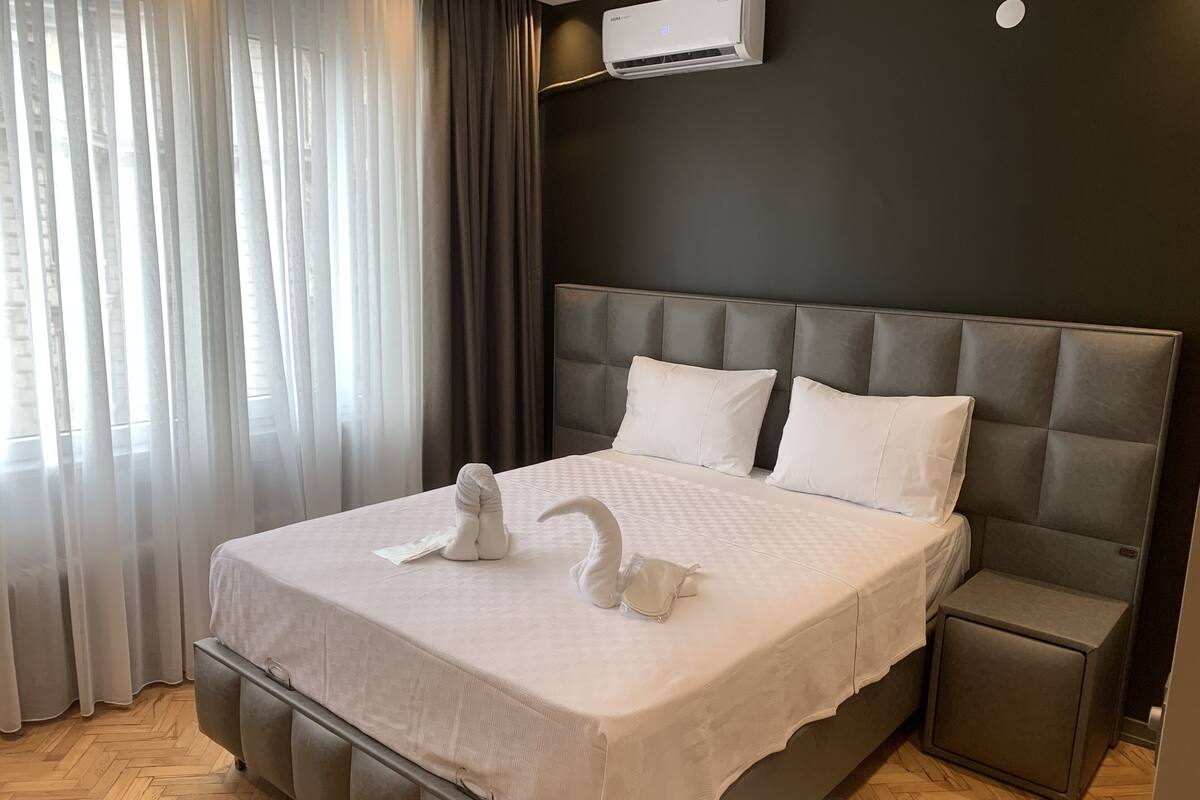 Quarto Deluxe | 1 quarto, roupa de alta qualidade, camas de colchão Select Comfort