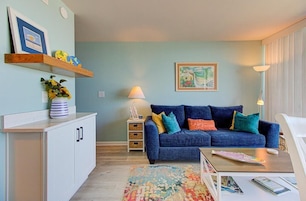 Condo, 1 quarto | Área de estar