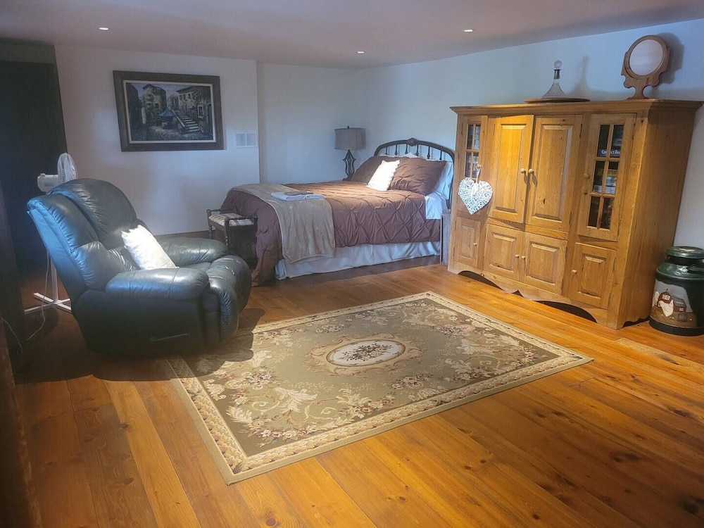 Magnifique Updated Lakefront Chalet (Citq #300310) - 퀘벡
