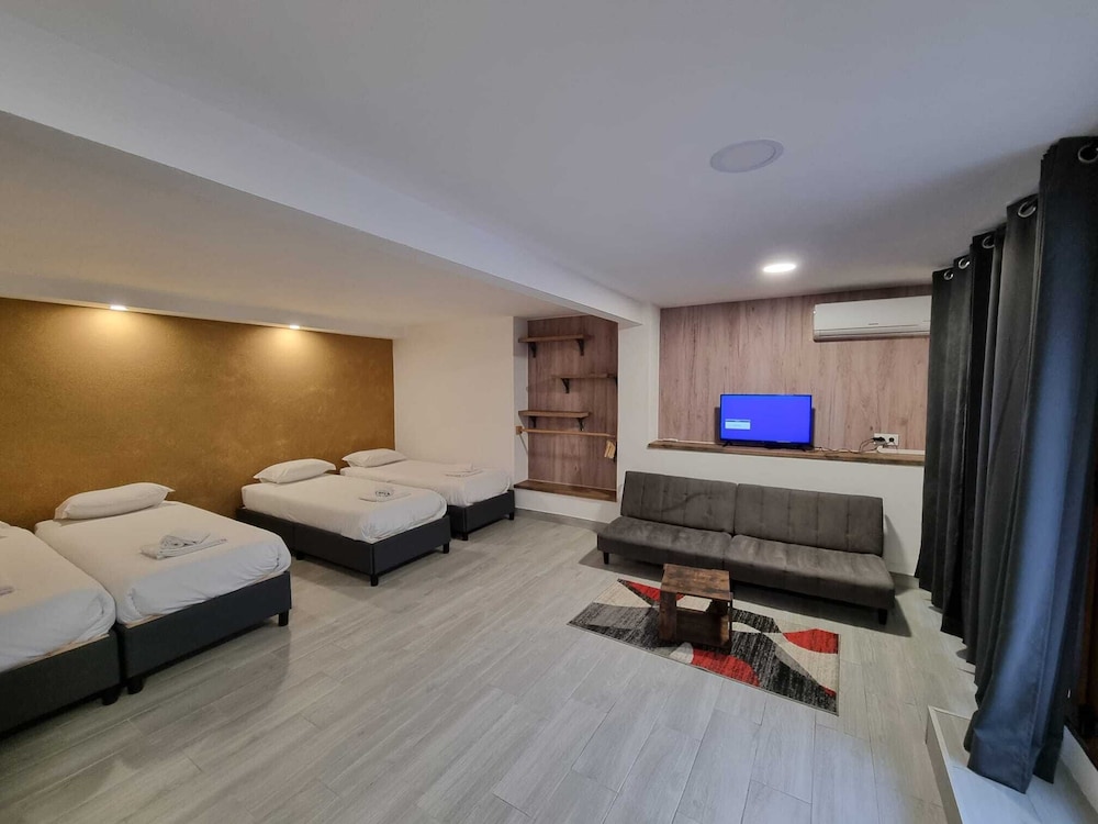 G3 Gamboa Beach House - Peniche