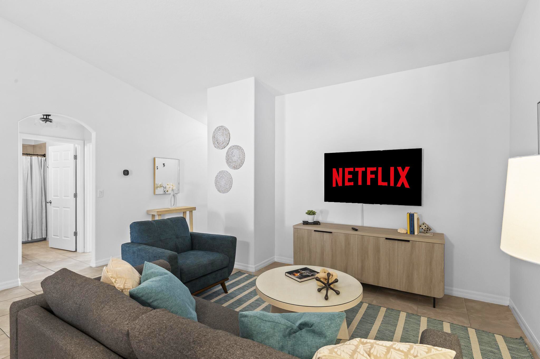 Beach House King Bed Pet Friendly! Fast Wi-fi Netflix Garage - Palm Coast, FL