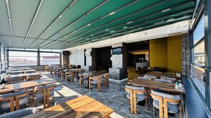 Terraço no piso superior