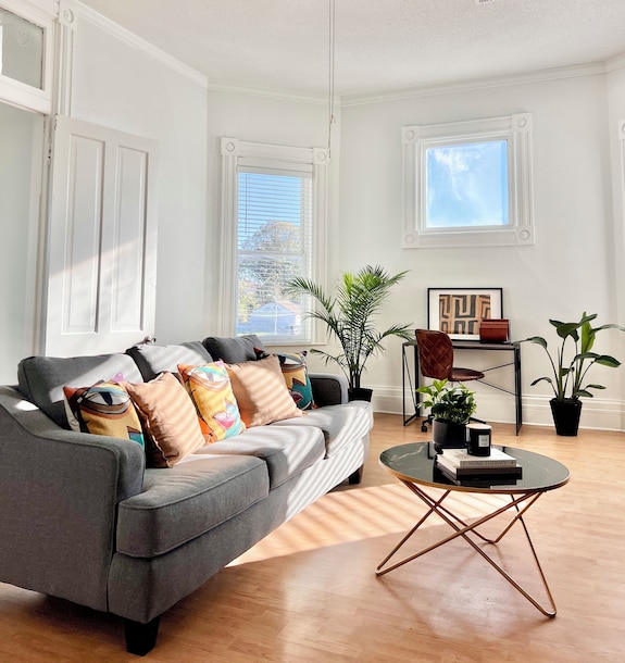 Spacious Downtown Retreat By Beale Street & Fedex Forum+parking - Beale Street Music Festival