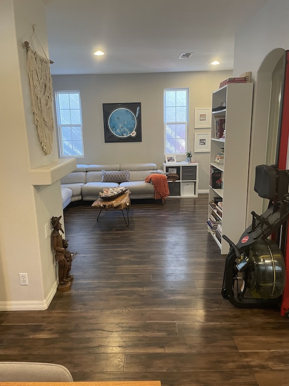 Comfortable Pet Friendly 3 Bed 2.5 Bath With Private Backyard - Aliso Viejo, CA