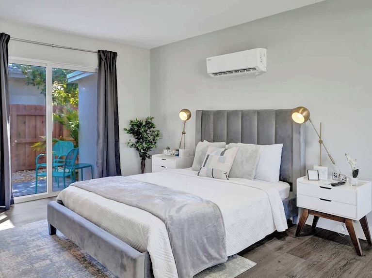 Pelican Cove: Studio With Private Patio In Pompano - Pompano Beach, FL