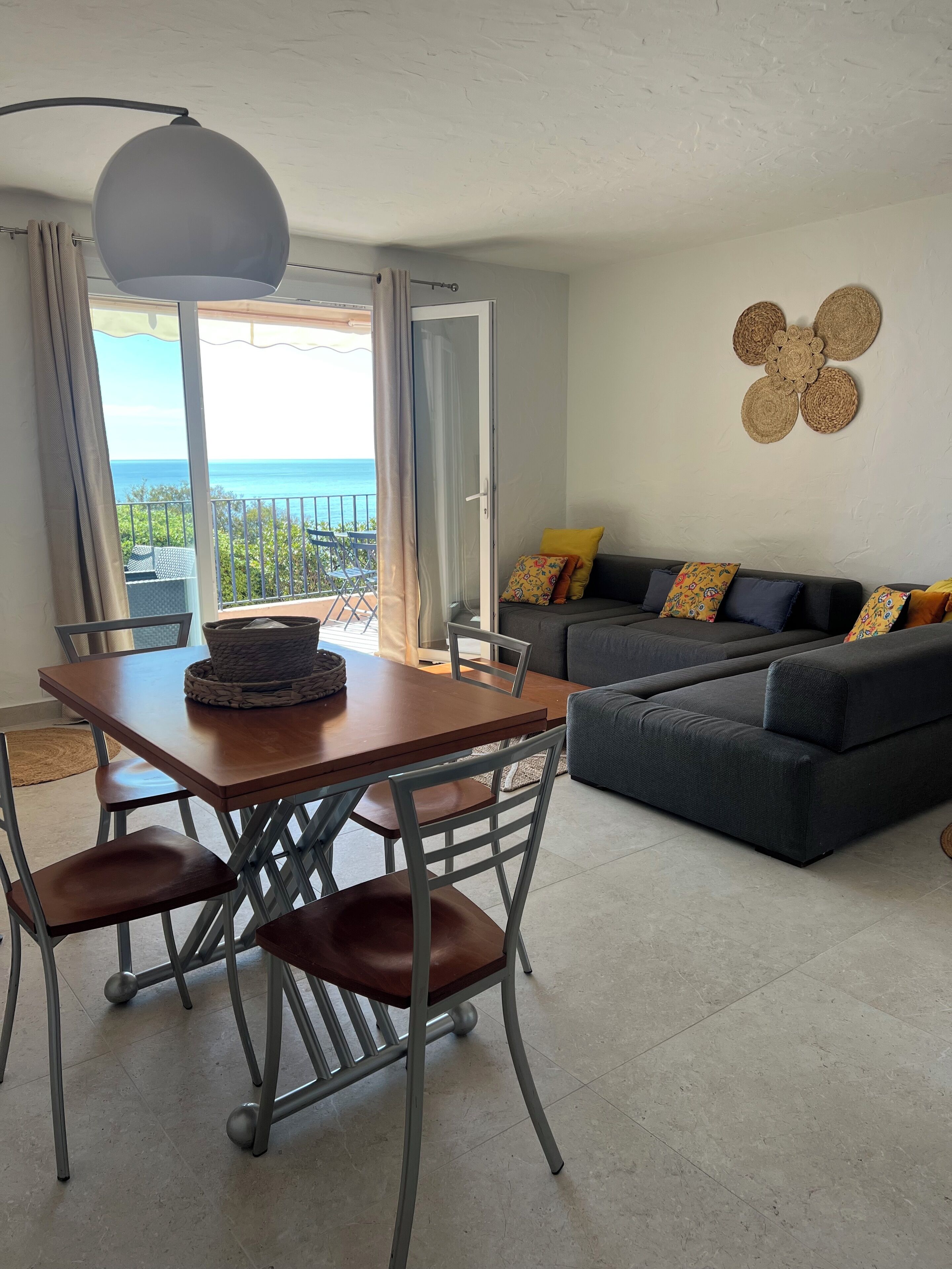 Sea View Apartment With Swimming Pool - Private Beach - Sauna-hamman -Tennis- Restaurant - Cannes