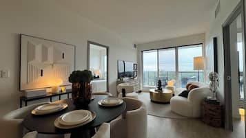 Quarto exclusivo | Opções para refeição no quarto