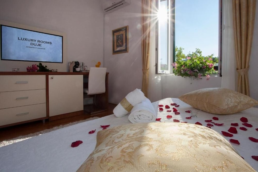 Luxury Rooms Duje- Deluxe Double Room - Split