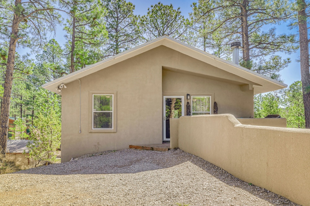 Ruidoso Mountain Cabin W/ Deck, 1 Mi To Hiking - Ruidoso, NM