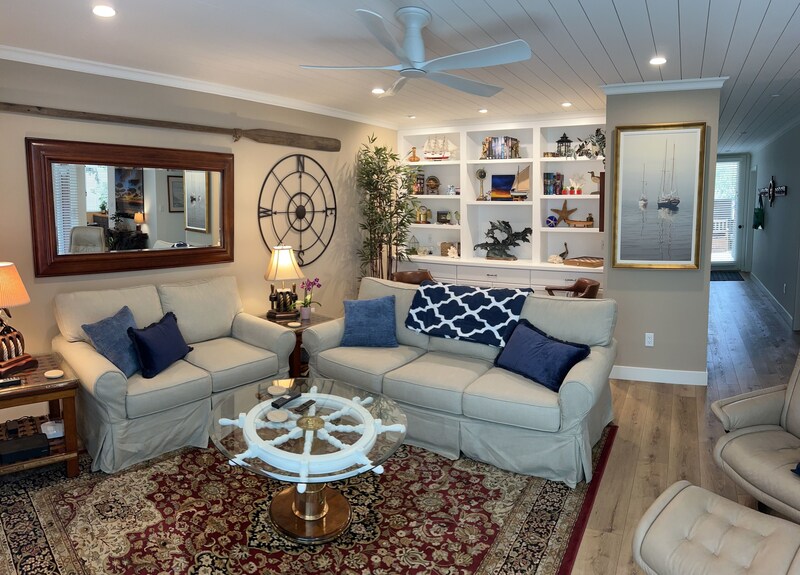 Beach Walks, Sunsets, Restaurants, Shopping, Plus A Luxury Condo With Amenities. - デル・マー, CA