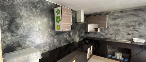 Casa luxo | Cozinha privada | Geladeira, micro-ondas, cooktop, chaleira elétrica