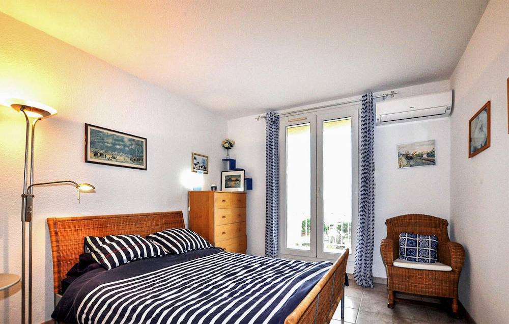 Stunning home in Saint Pierre La Mer - Saint-Pierre-la-Mer | Vrbo
