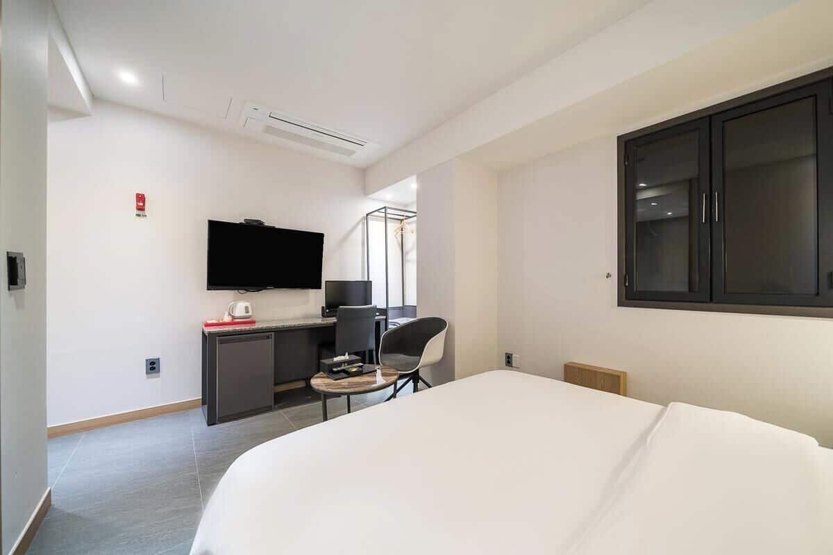 Special Offer-Premium(No Parking) | Quartos insonorizados, Wi-fi grátis