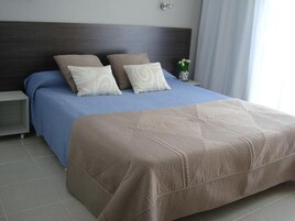 Quarto Duplo Panorâmico, terraço | Secretária, Wi-fi grátis 