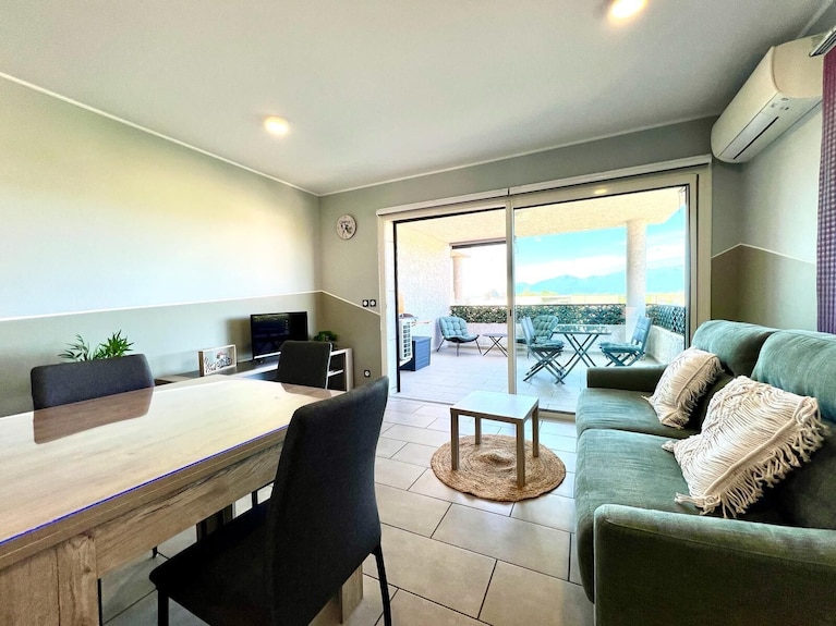 Appartement 4 Personnes à Aléria Haute-corse. Animal De Compagnie Accepté - Aléria