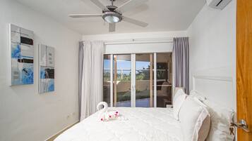 Apartamento Deluxe | 1 quarto, cofre no quarto, ferro/tábua de engomar, Wi-fi grátis