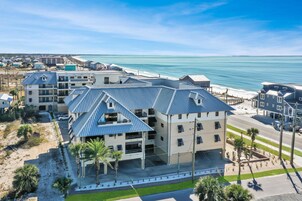 Condo, várias camas (Club at Mexico Beach 1D) | Fachada