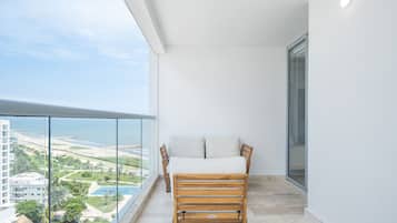 Apartamento (1630) | Sacada