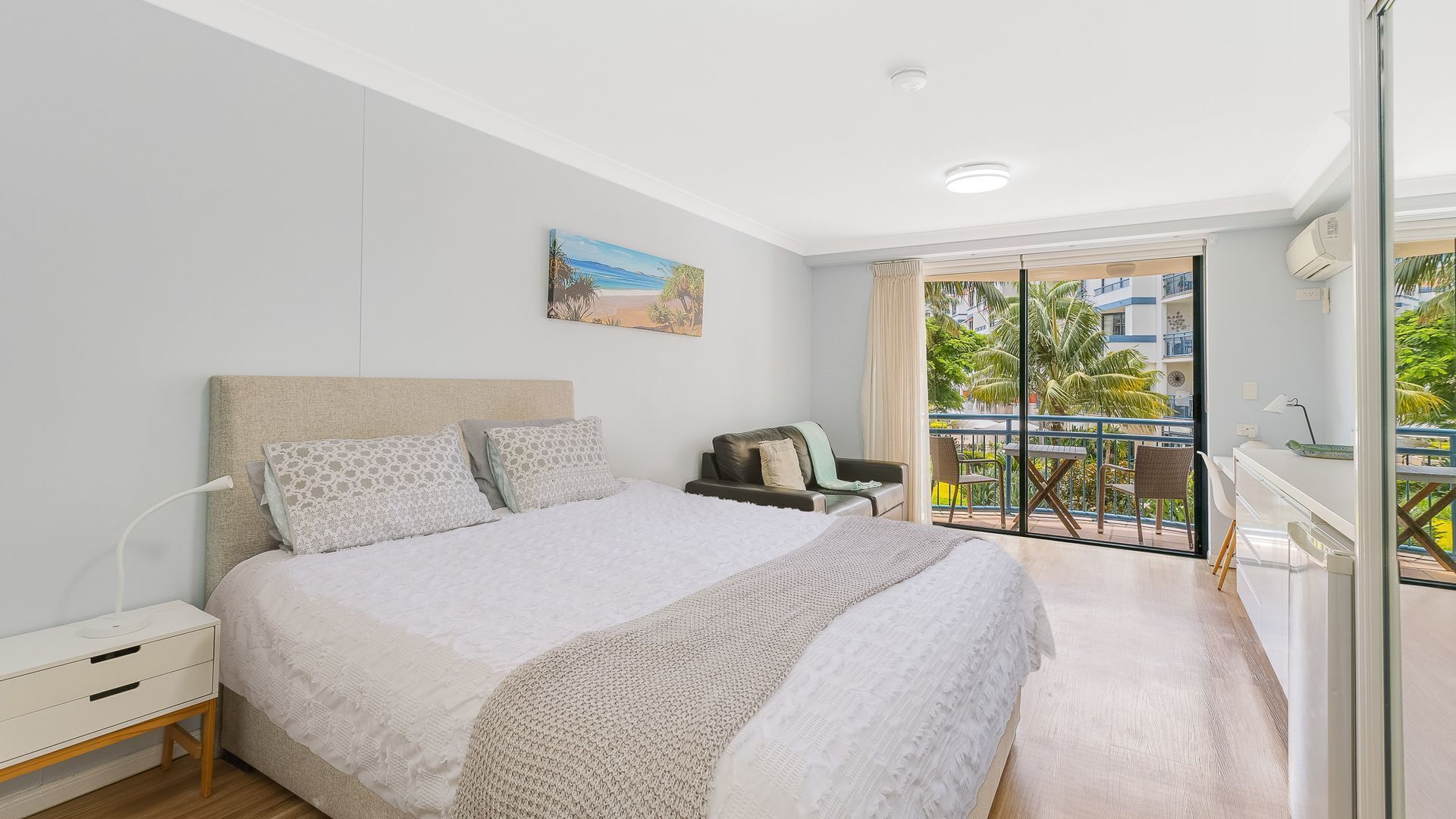 Calypso Plaza Resort Unit 223 - Coolangatta